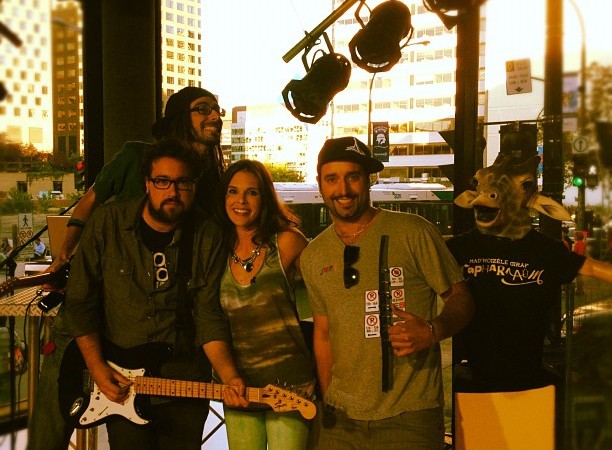 Les looks de Chéli à MusiquePlus | Blog mode Montréal fashion tendances ...