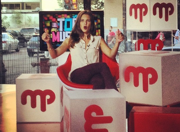 Les looks de Chéli à MusiquePlus | Blog mode Montréal fashion tendances ...