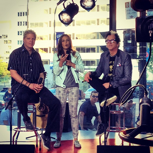 Les looks de Chéli à MusiquePlus | Blog mode Montréal fashion tendances ...